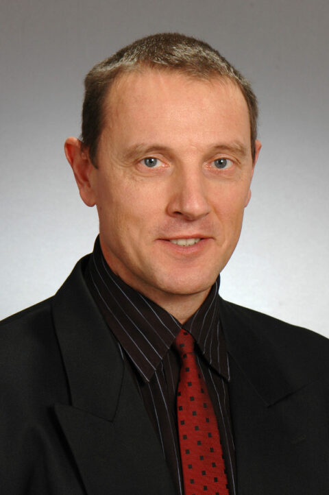 Tanárok | Budapesti Egyetemi Katolikus Gimnázium és Kollégium