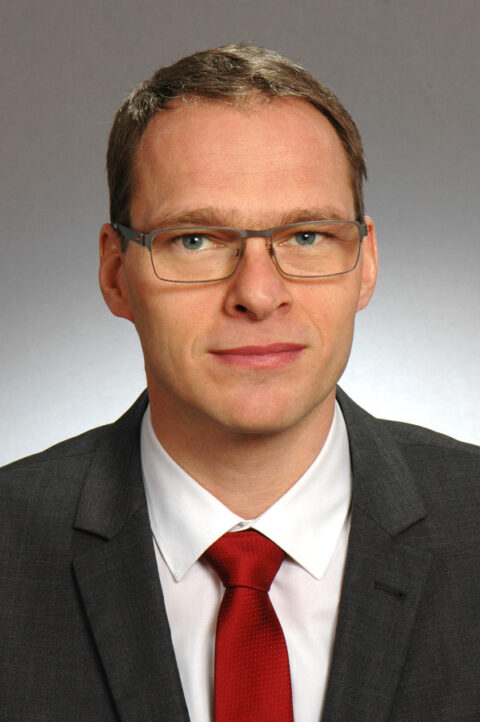 Tanárok | Budapesti Egyetemi Katolikus Gimnázium és Kollégium