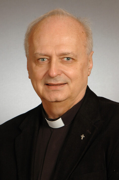 Tanárok | Budapesti Egyetemi Katolikus Gimnázium és Kollégium